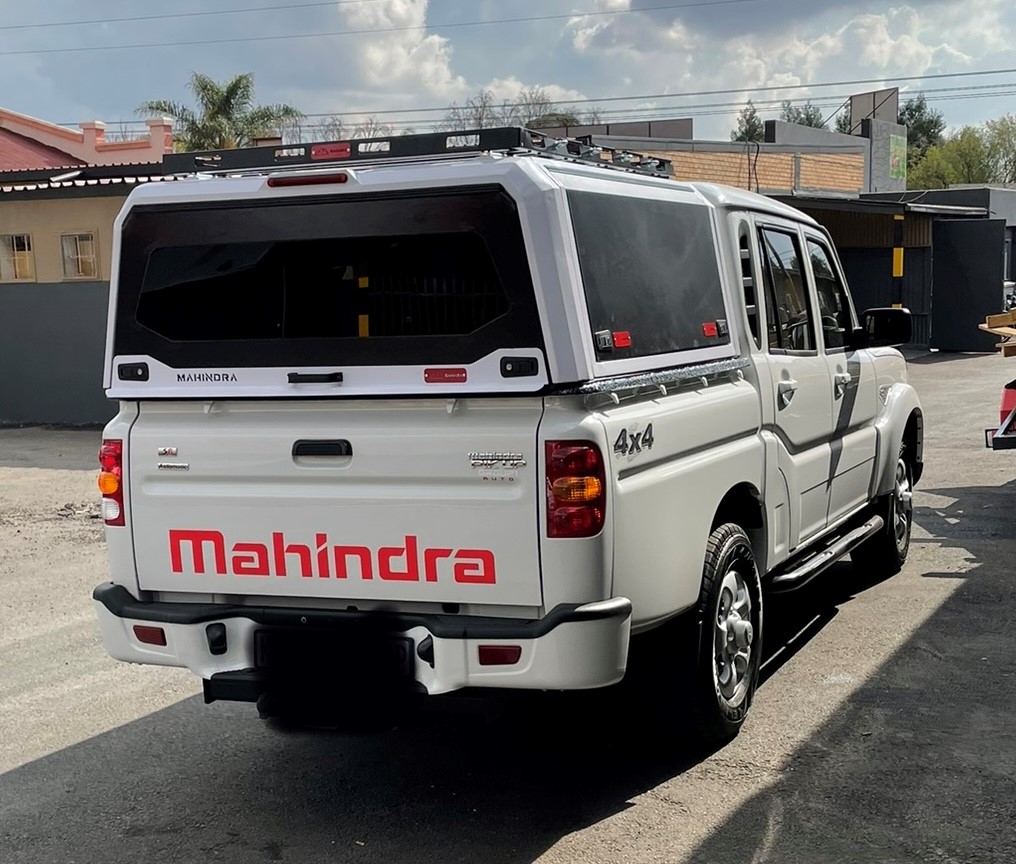 MAHINDRA
